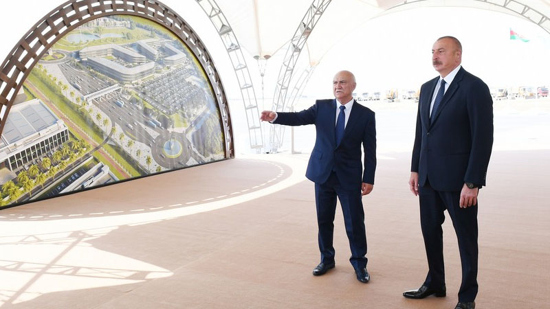 Prezident Ələt Azad İqtisadi Zonasının təməlini qoydu (FOTOLAR)